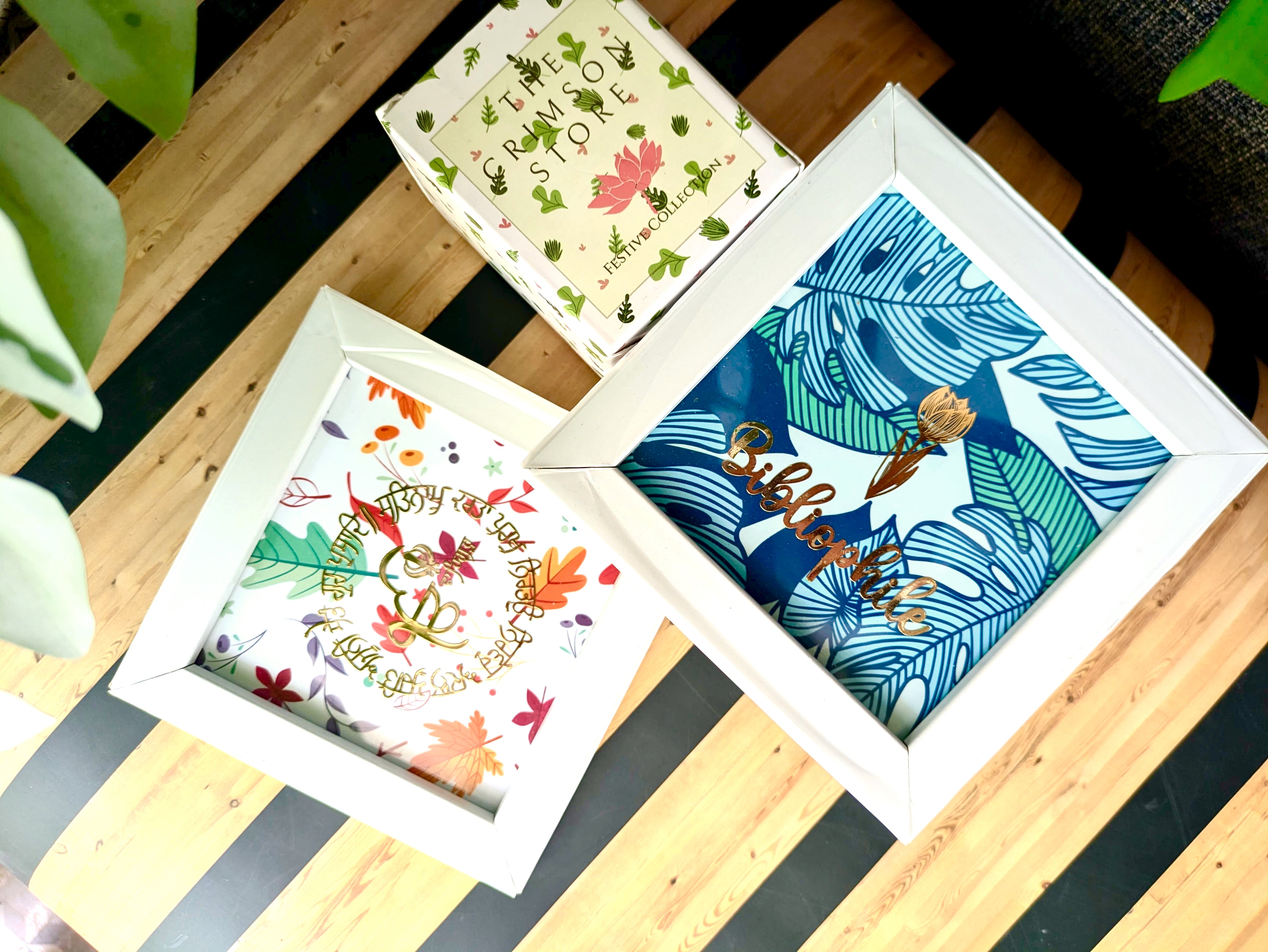 Mini Frames – The Crimson Store