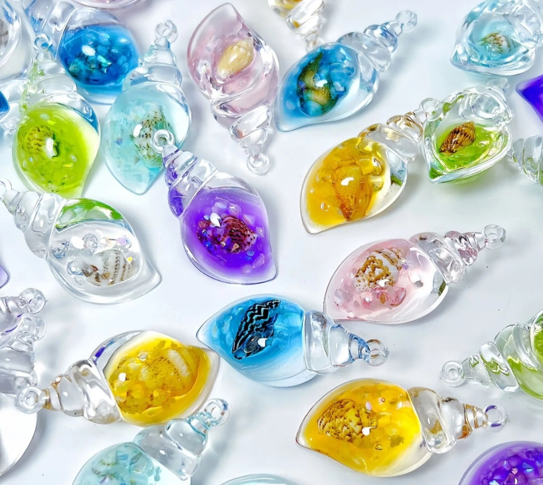 Acrylic Shell Drop Crystal – The Crimson Store