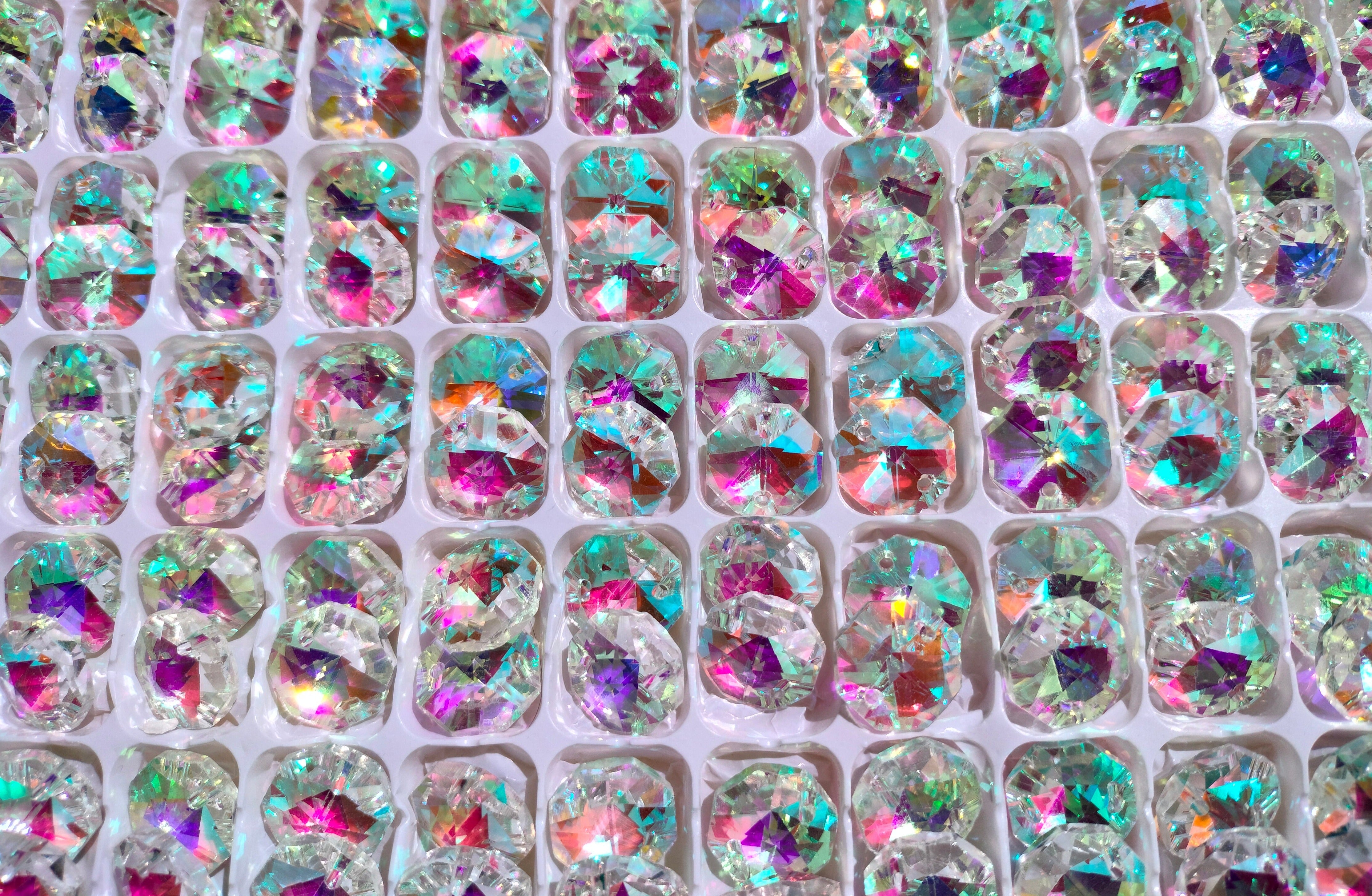 Octagon AB Crystals 14 mm – The Crimson Store